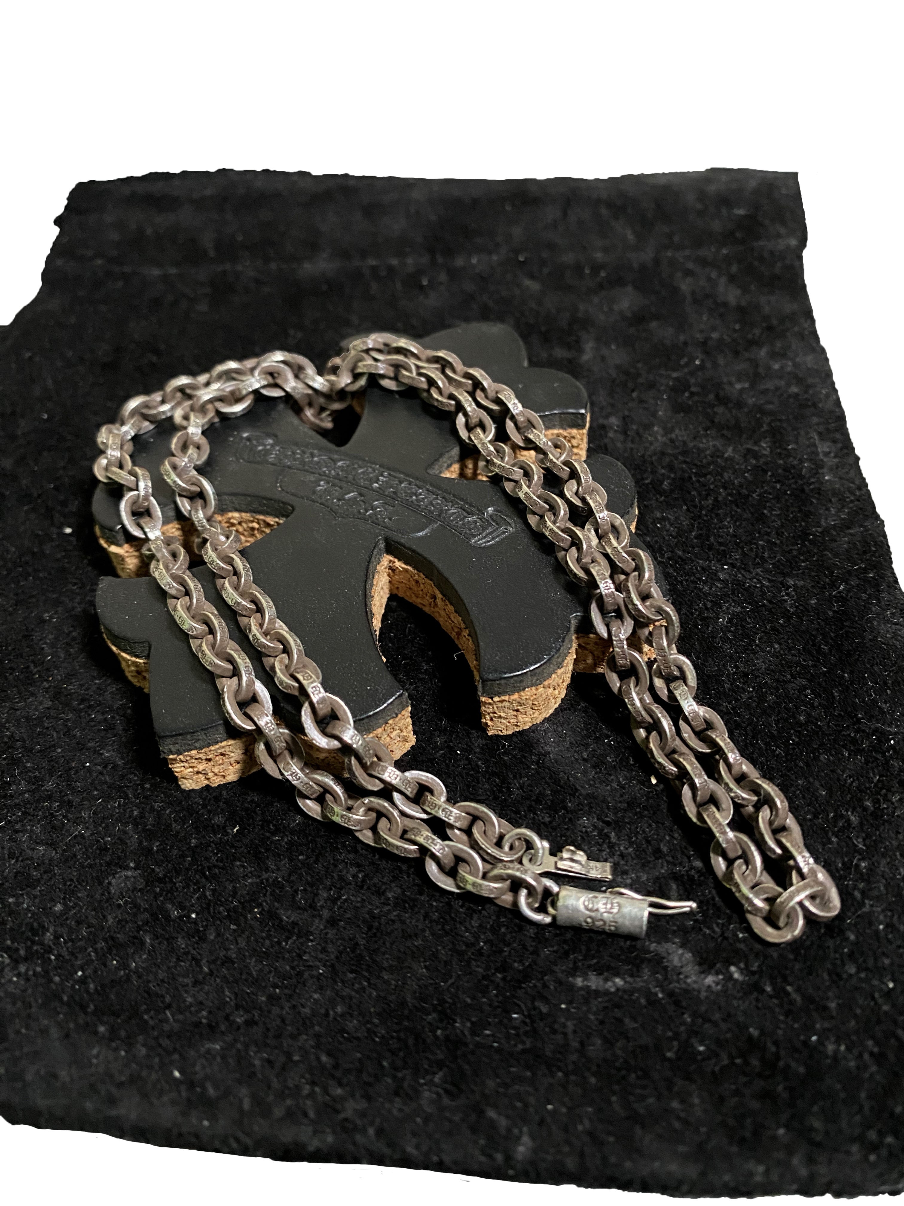 Chrome Hearts Paper Chain - 18" – SOVERUNLEASHED